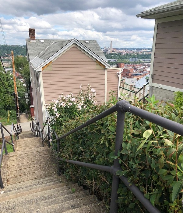 New South Side Slopes City Steps Tours! - Mis.Steps